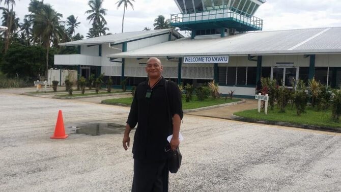 Tongan art luminary Uili Lousi passes in Auckland - Kaniva Tonga News